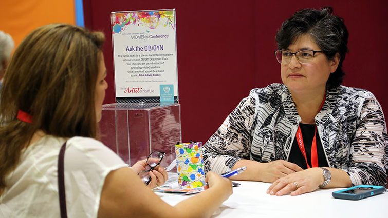 Sold-out LLUH Women’s Conference inspires attendees to ‘Be the Artist ...