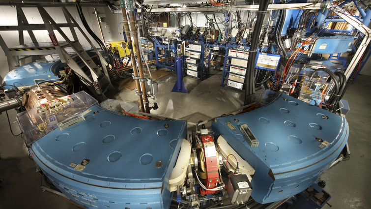 LLU Cancer Center celebrates 30 years of proton treatment | LLUH News