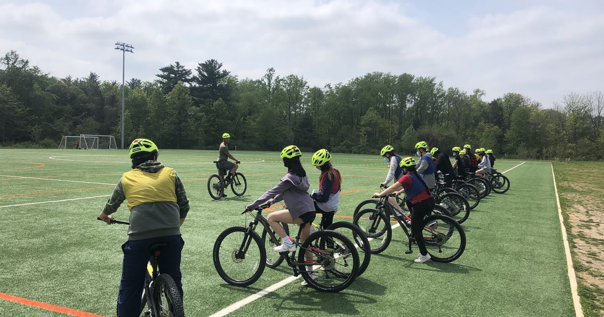 Middle school cycling programs can boost mental health, according to ...