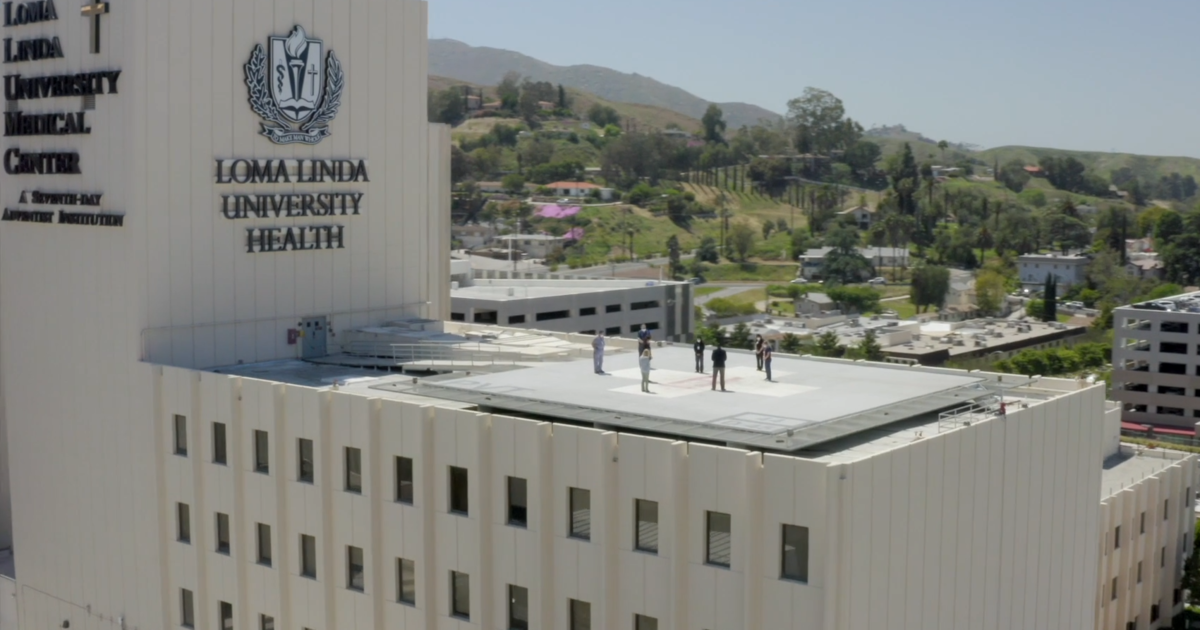 VIDEO: Hospital staff have moment of prayer atop hospital helipad | News